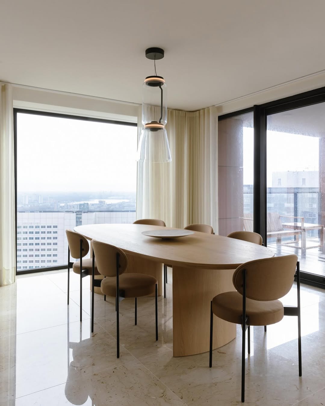 Dew Dining Table – VEST